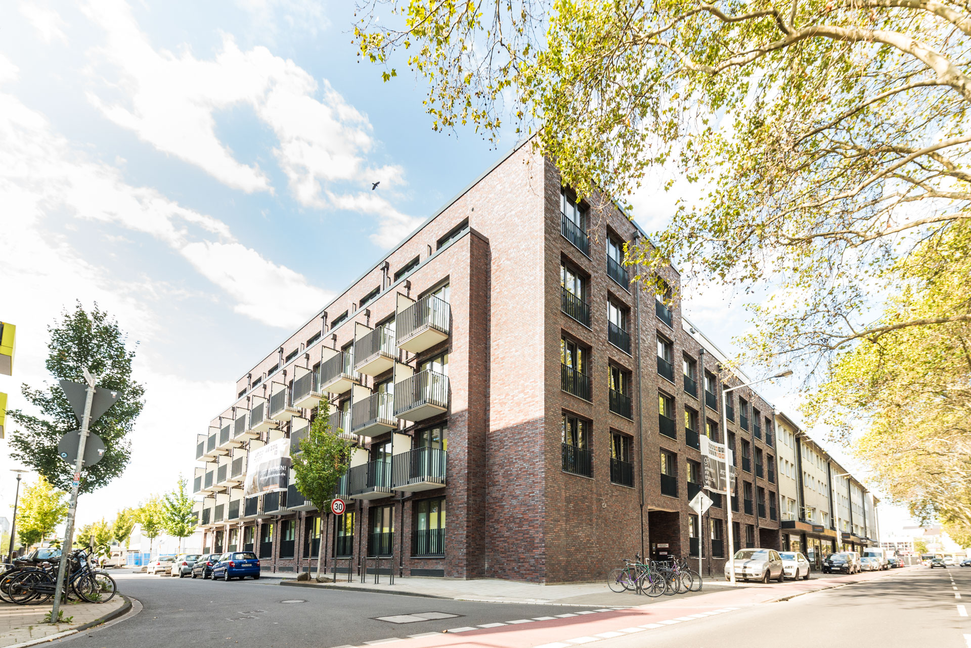 PLUG & STUDY 1 - vollmöblierte Appartements für Studierende